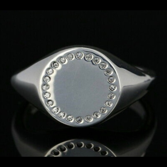 Pandora | Jewelry | Pandoracircle Signet Ring | Poshmark